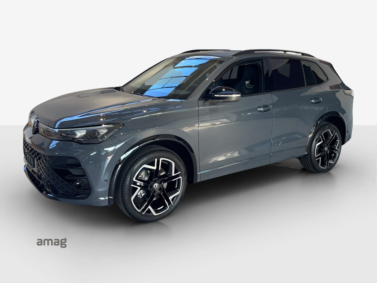 VW Tiguan R-Line (2025) Neufahrzeug kaufen in Delfingrau Metallic bei AMAG